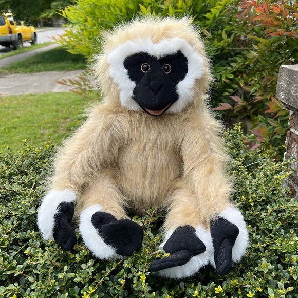Folktales | Toys | Folkmanis Gibbon Monkey Hand Puppet Black Eyes Tan ...